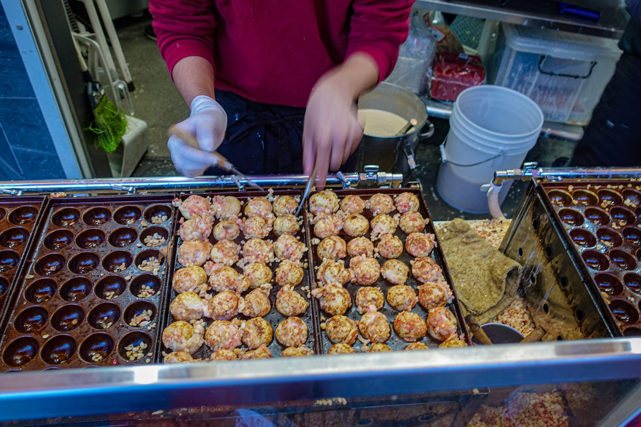 Takoyaki of Dotonbori - MX Chronicles