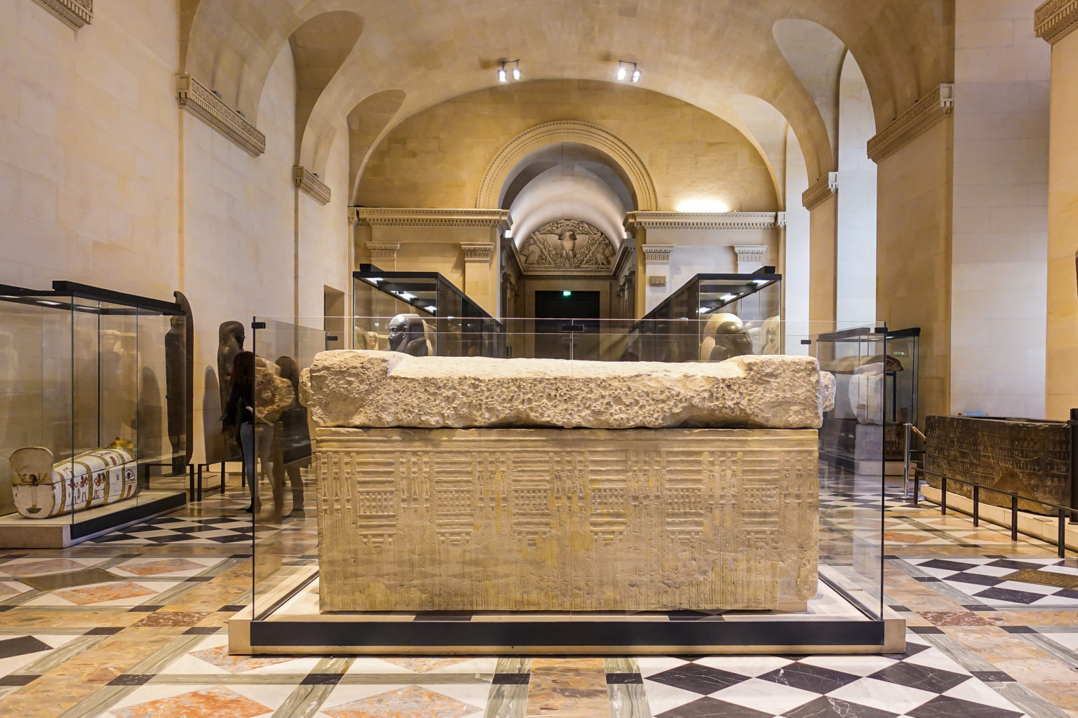 Louvre Museum - MX Chronicles