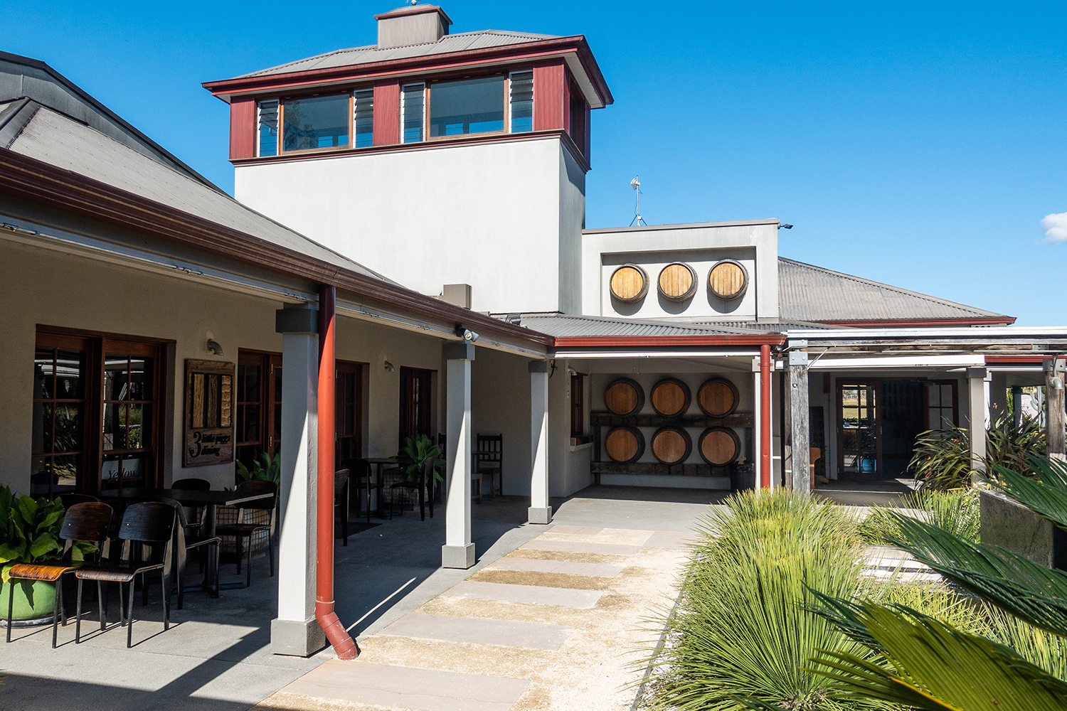 Piggs Peake Winery - MX Chronicles